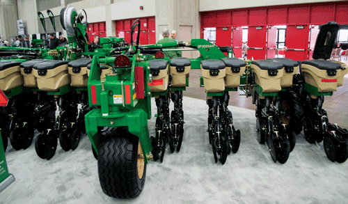 National Farm Machinery Show Highlights New Products