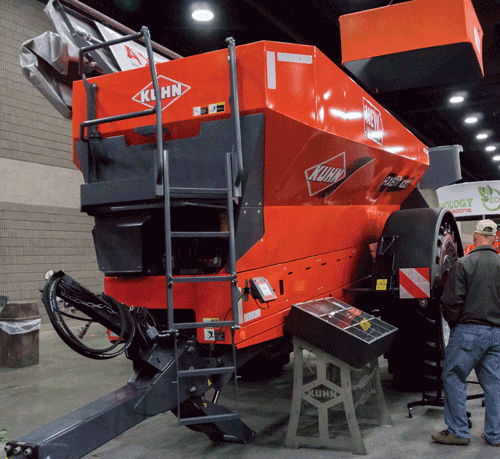 National Farm Machinery Show Highlights New Products