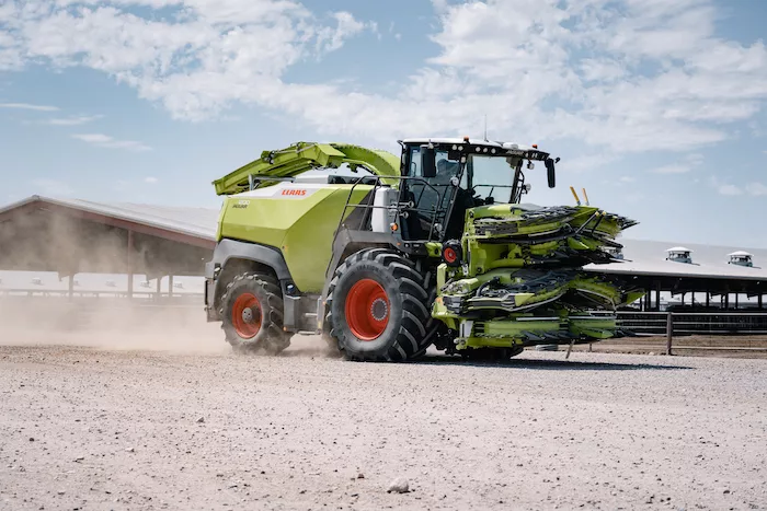 CLAAS JAGUAR 1000 Series Forage Harvester