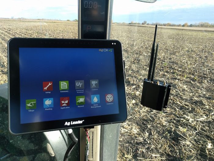 Ag Leader InCommand Displays and AgFiniti Cloud-Based Data Management ...
