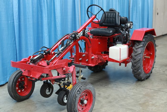 CleBer LLC Oggún Tractor Publication