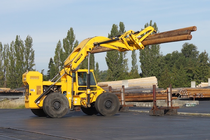 Pettibone Cary-Lift 254i Handler | Farm Equipment