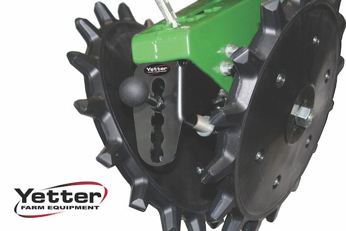 Yetter Mfg. 6200 Angle Pitcher