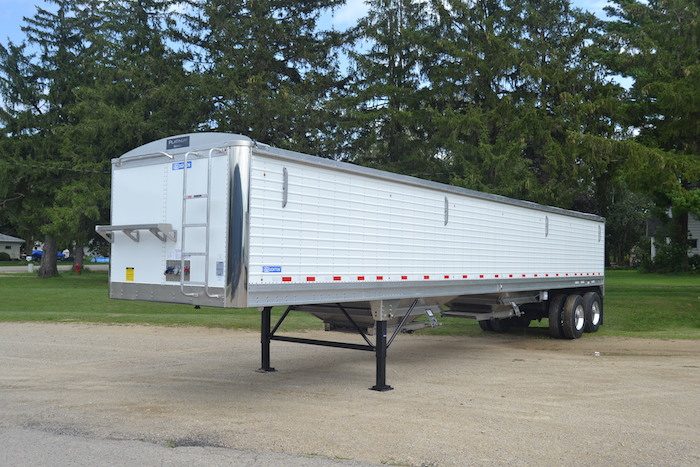 Stoughton Platinum Series Grain Trailer