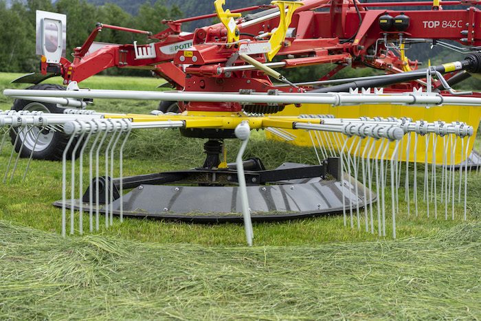 pottinger 422 rake