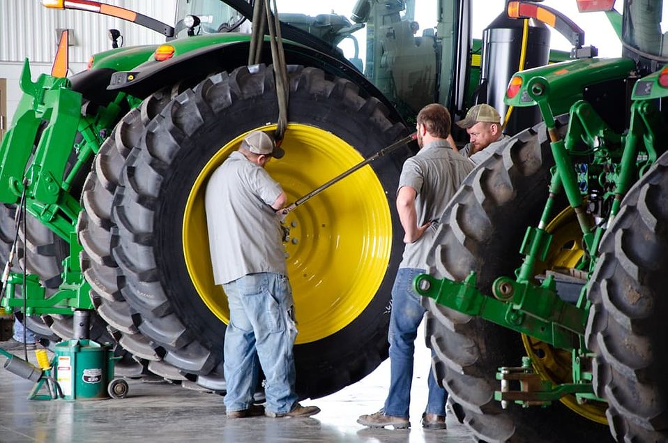 Create a Labor Budget for the Service Department